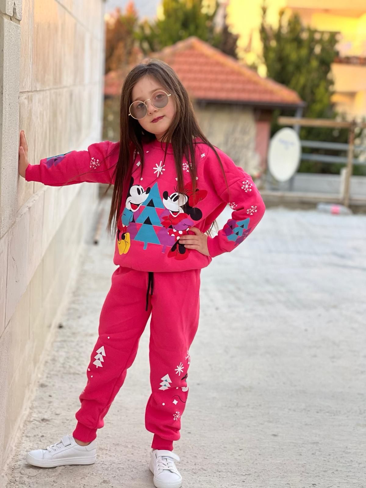 Minnie and Mickey tree | adel for kids